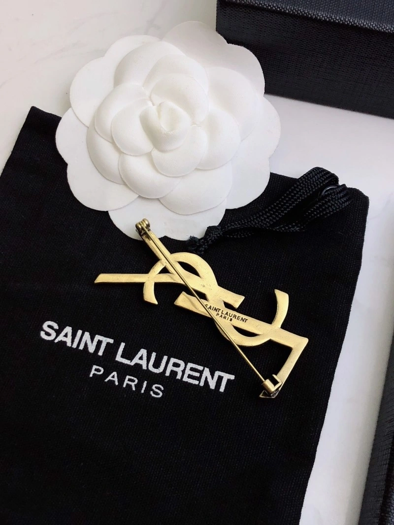 Discounted Ysl Brooches