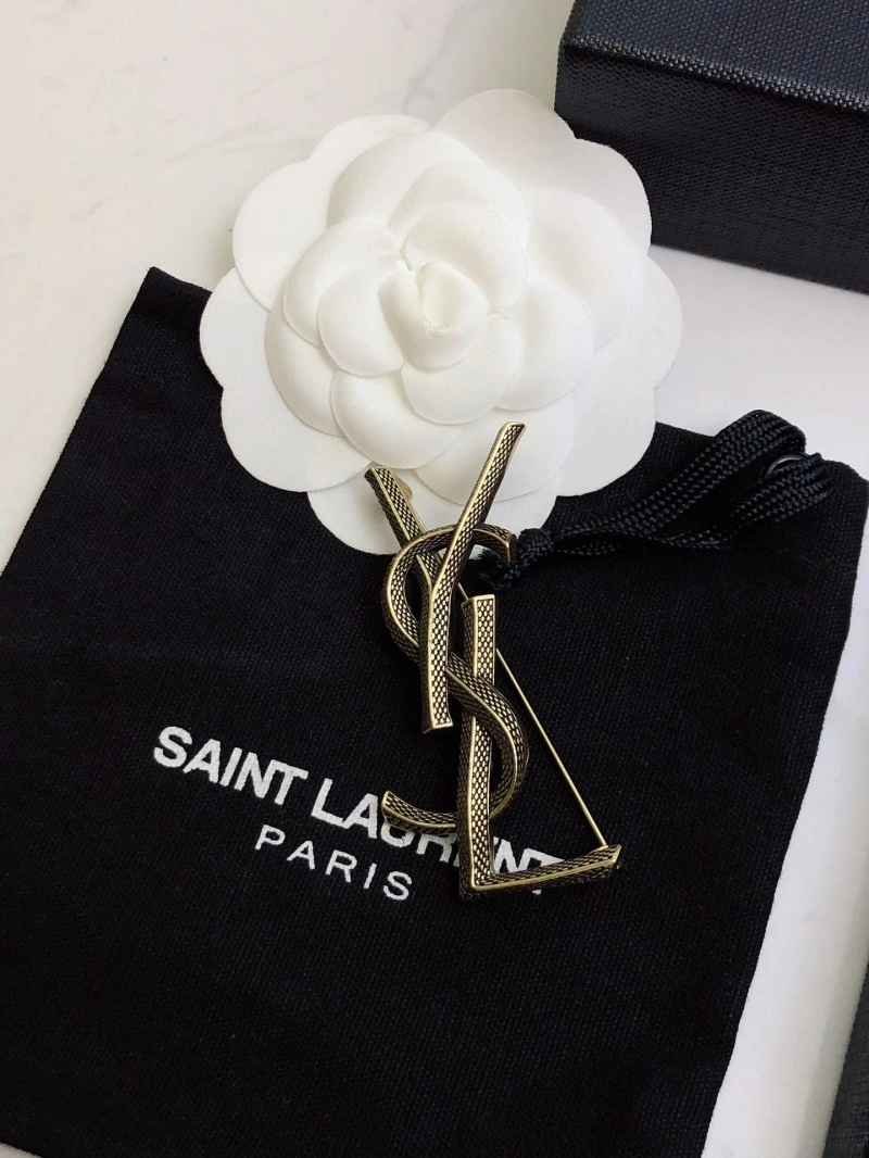 Discounted Ysl Brooches