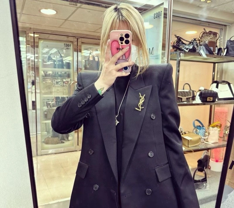 Legit Ysl Brooches