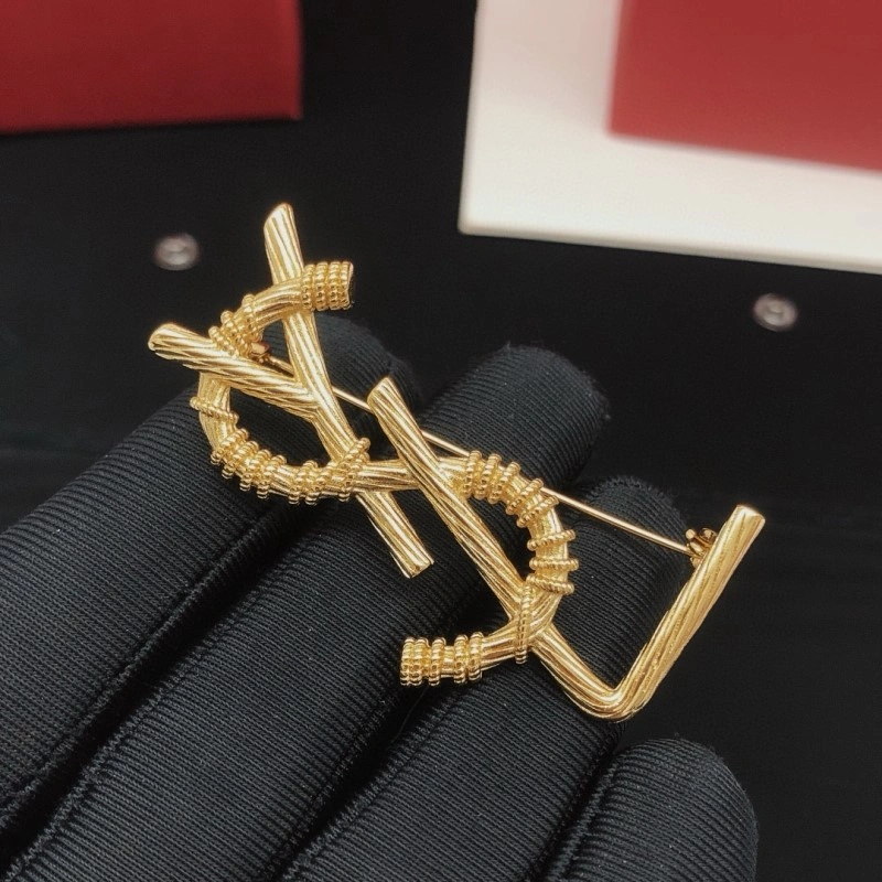Brand-original Ysl Brooches