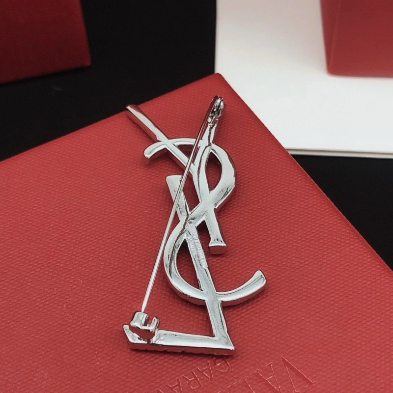 Low-cost Ysl Brooches