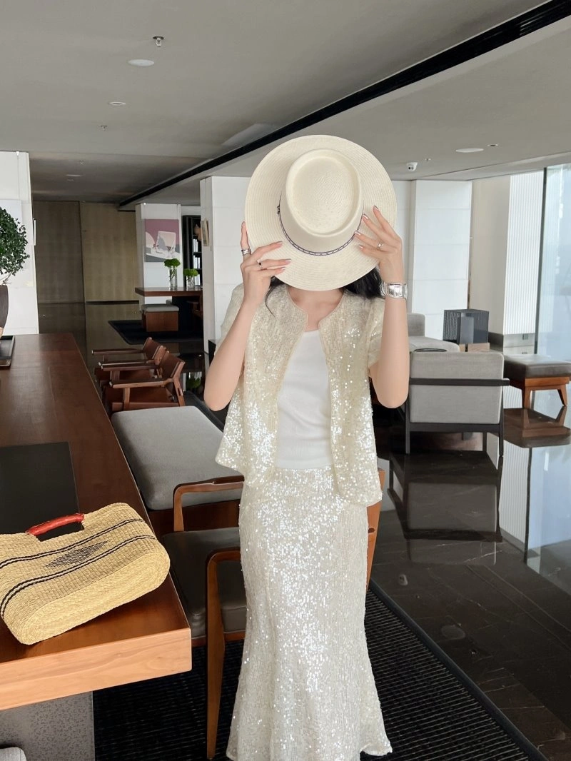 Top match Ysl Dress Suits