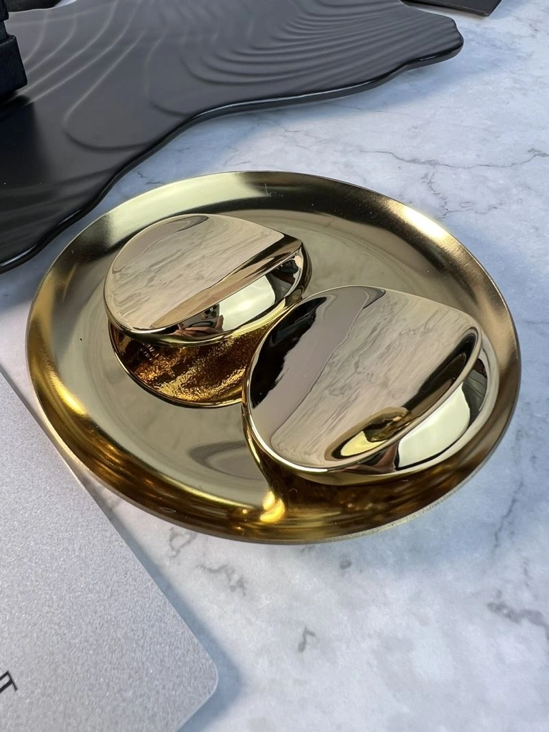 Indistinguishable Ysl Earrings