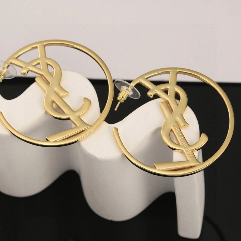 Top match Ysl Earrings