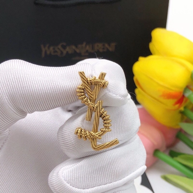 Top match Ysl Earrings