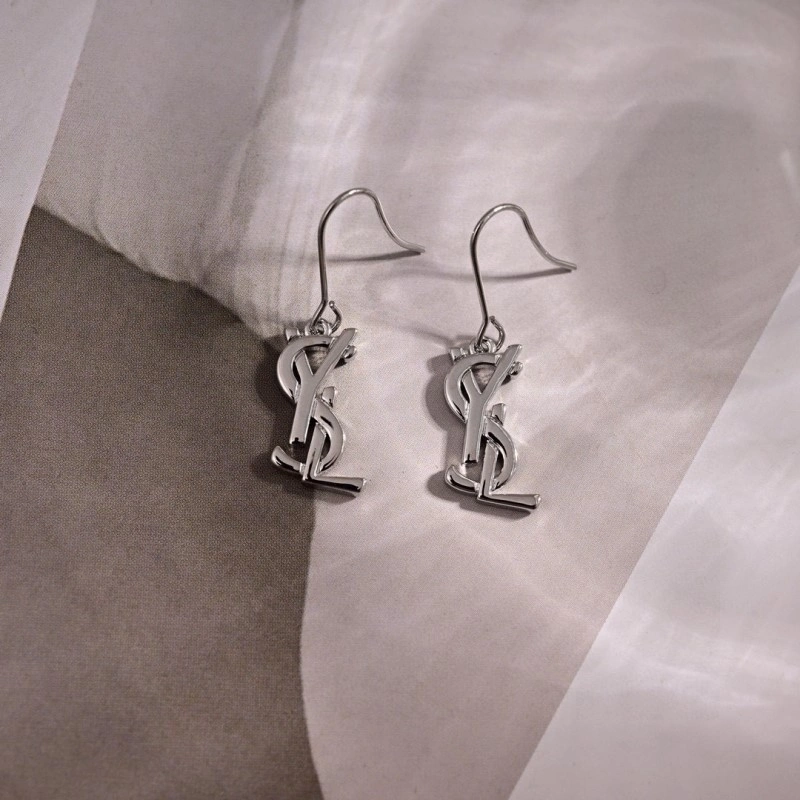 Top match Ysl Earrings