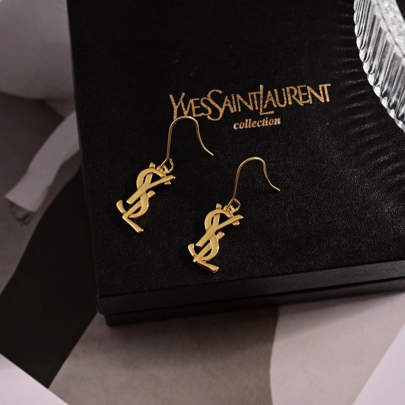 Top match Ysl Earrings