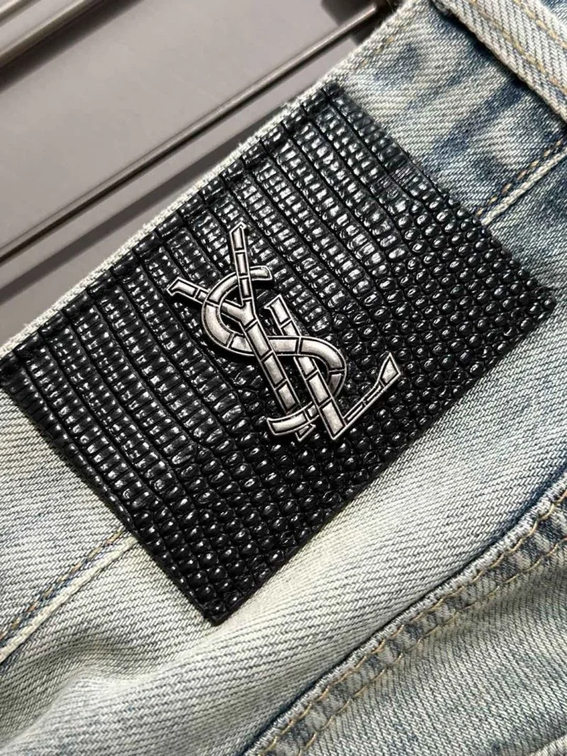Accurate model Ysl Jeans
