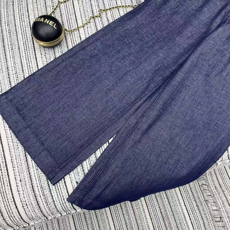 Accurate model Ysl Jeans