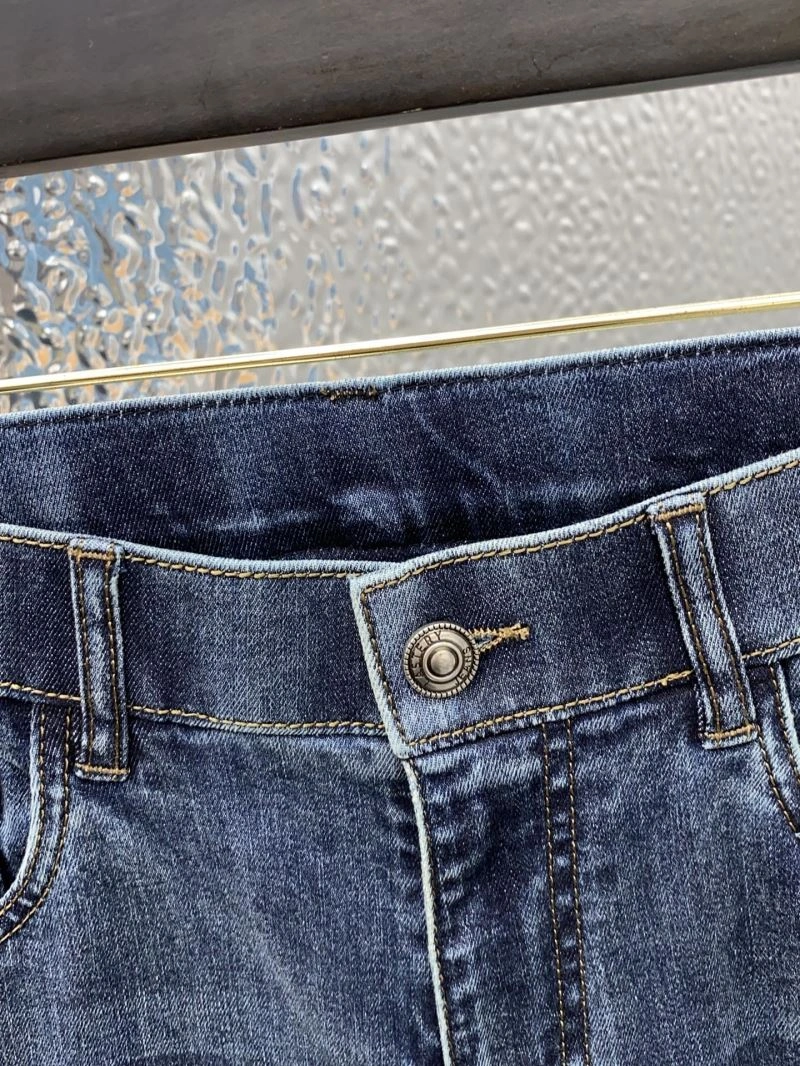 Bargain Ysl Jeans