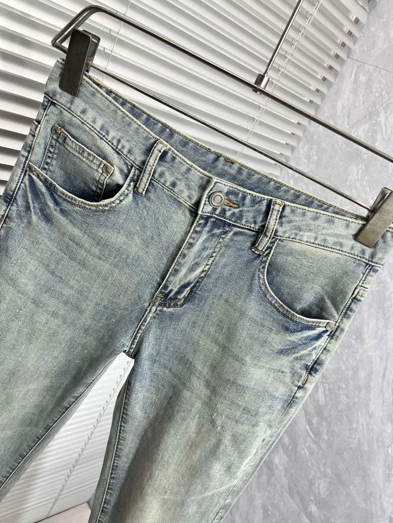 Accurate model Ysl Jeans