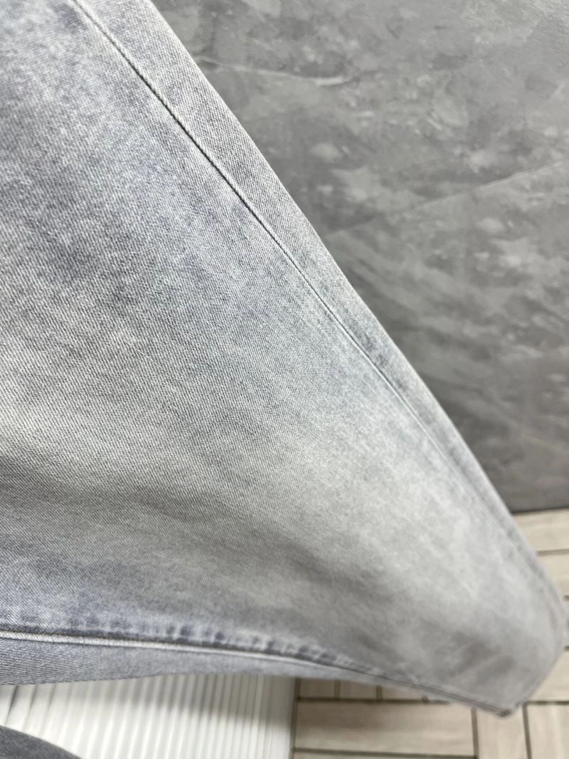 Bargain Ysl Jeans