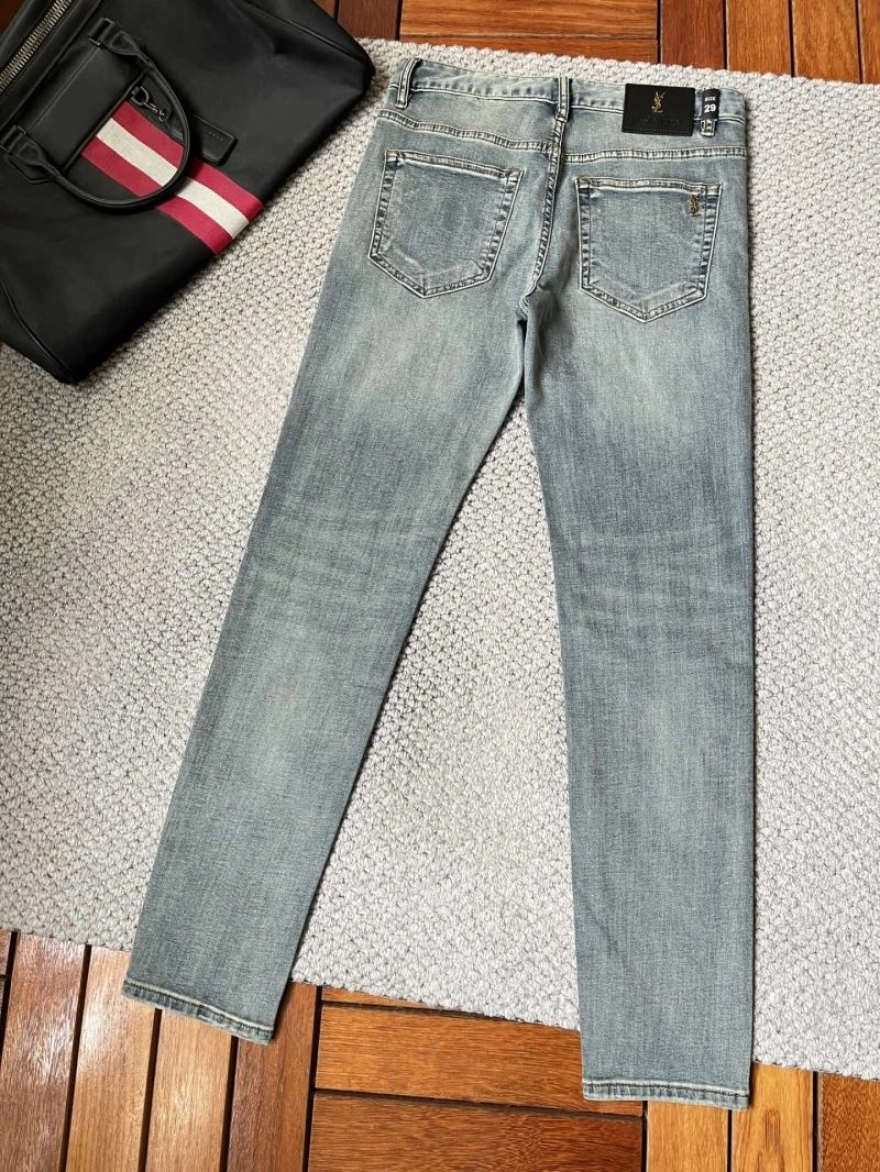 Accurate model Ysl Jeans