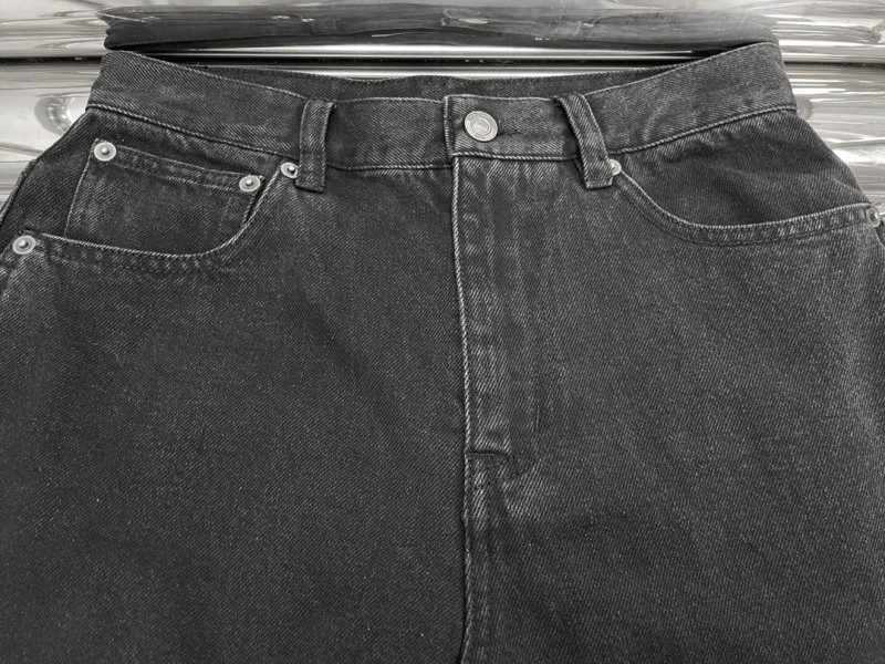Bargain Ysl Jeans