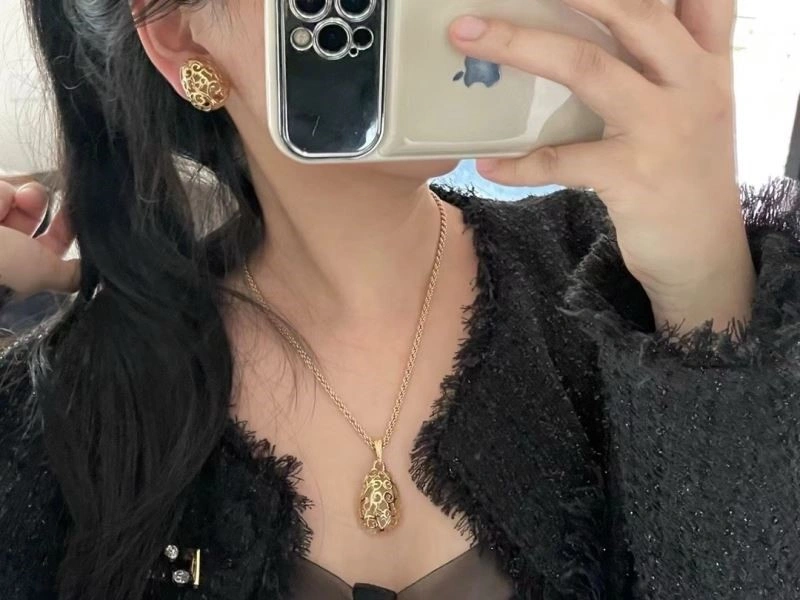 Ysl Necklaces