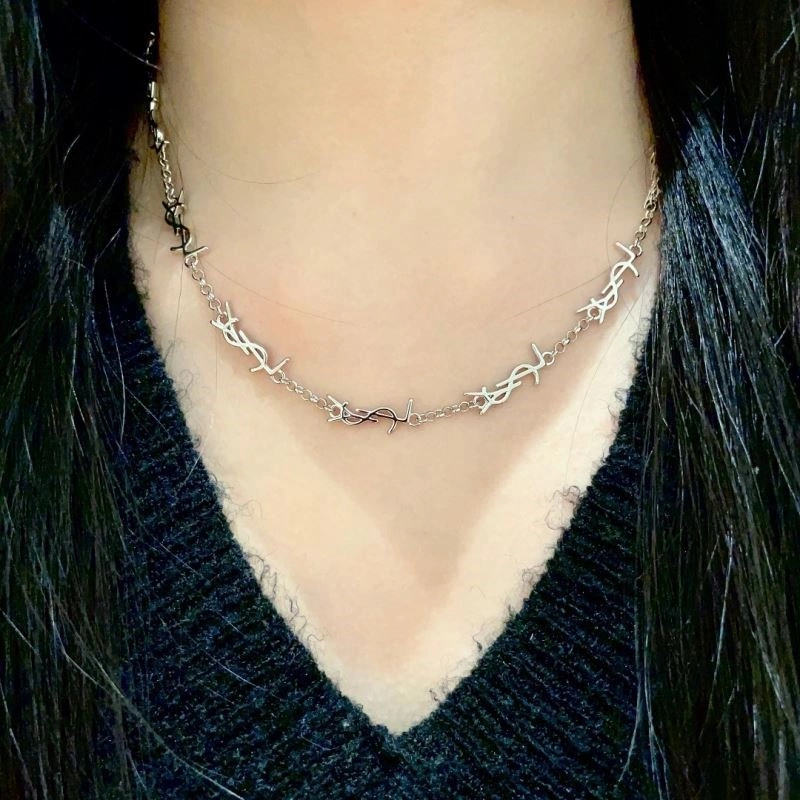 Cut-rate Ysl Necklaces