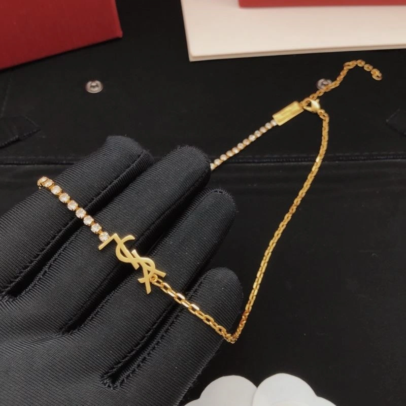 Top mirror Ysl Necklaces