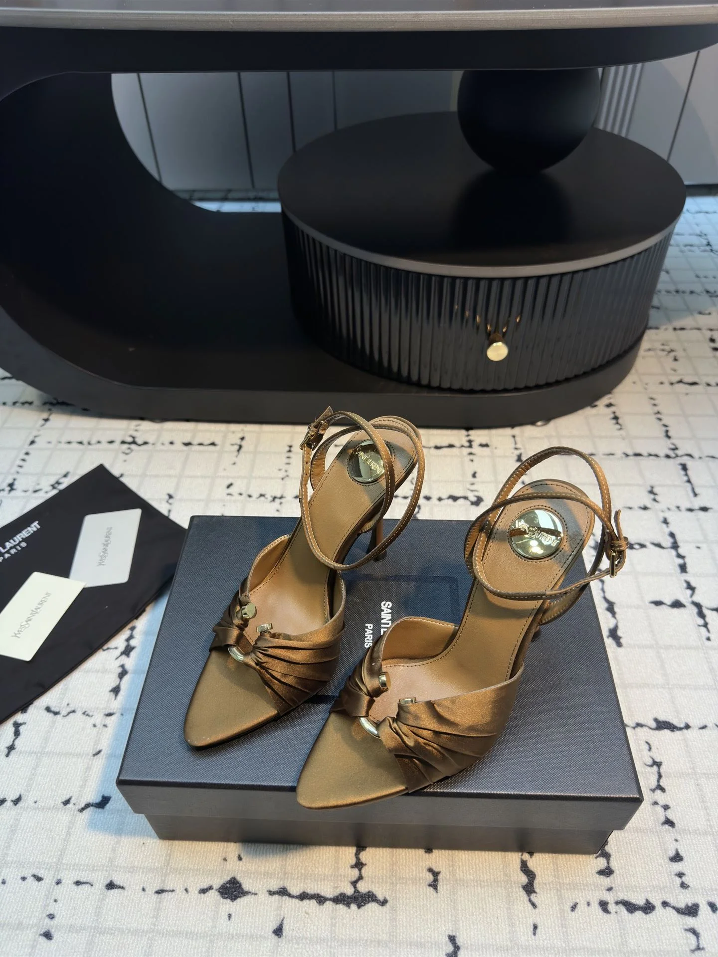Discounted Ysl Sandals