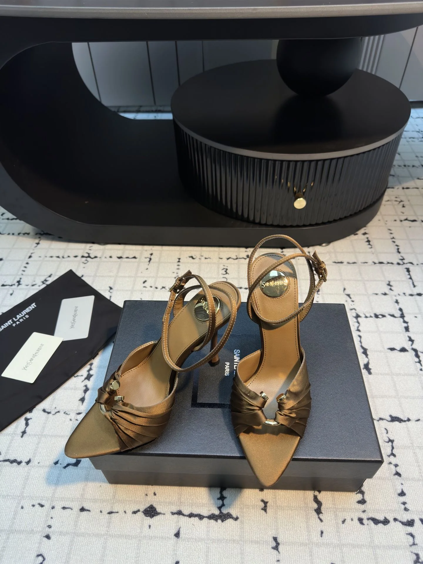 Discounted Ysl Sandals