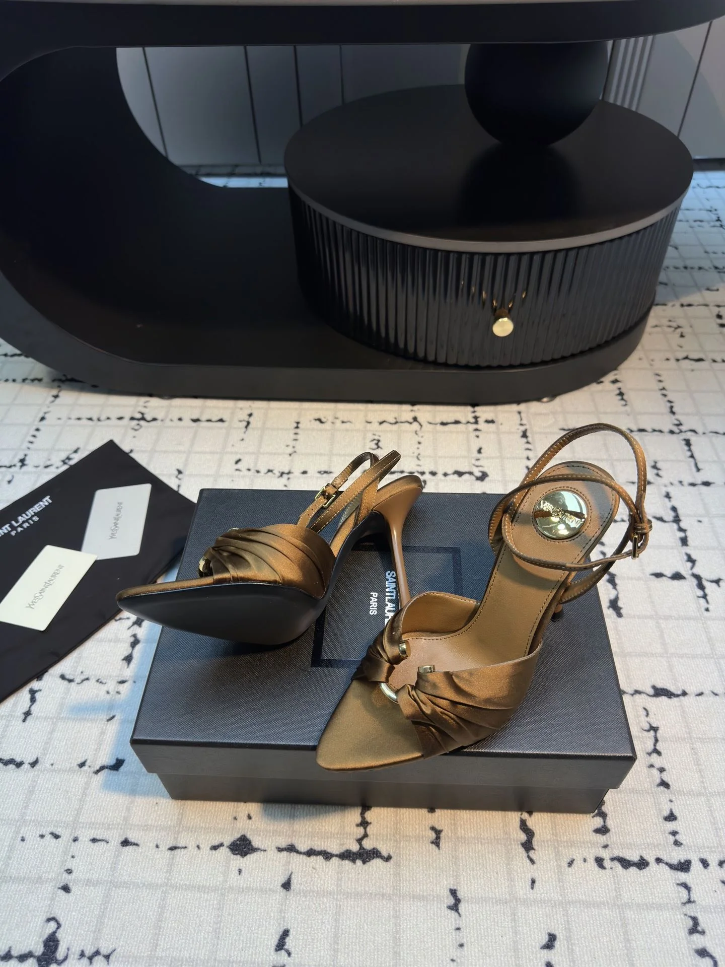 Discounted Ysl Sandals