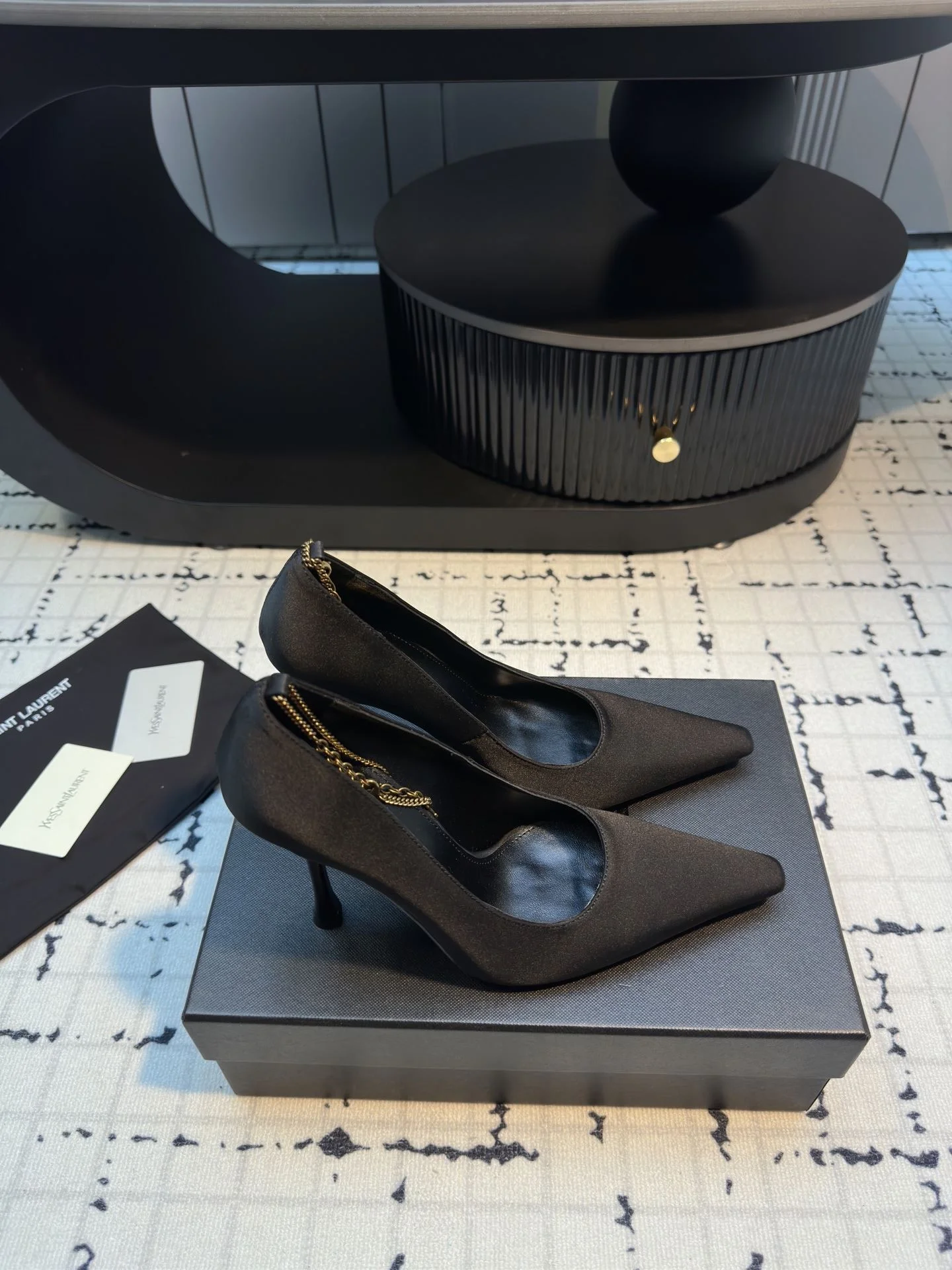 High fidelity Ysl Sandals