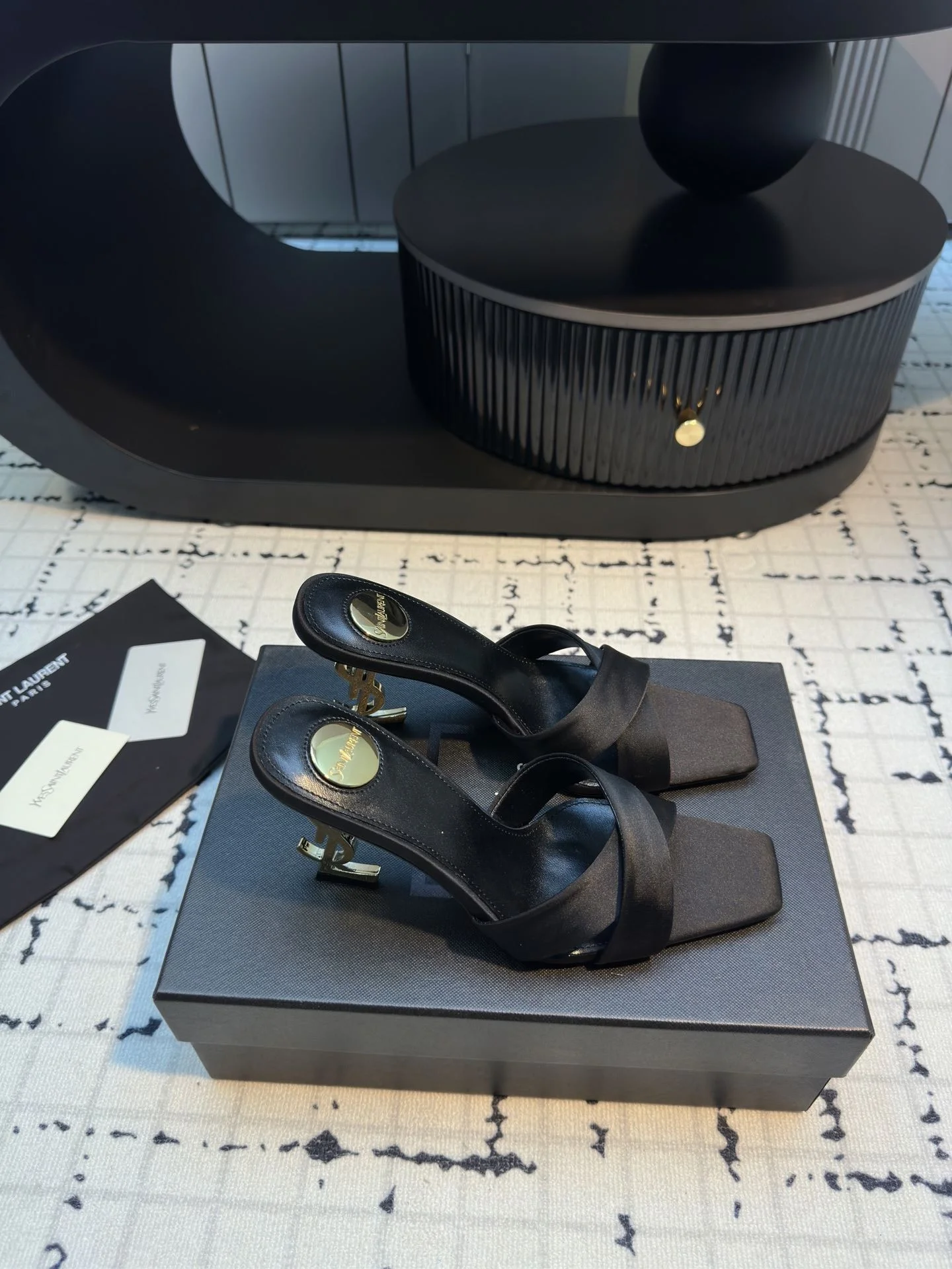 Inexpensive Ysl Sandals