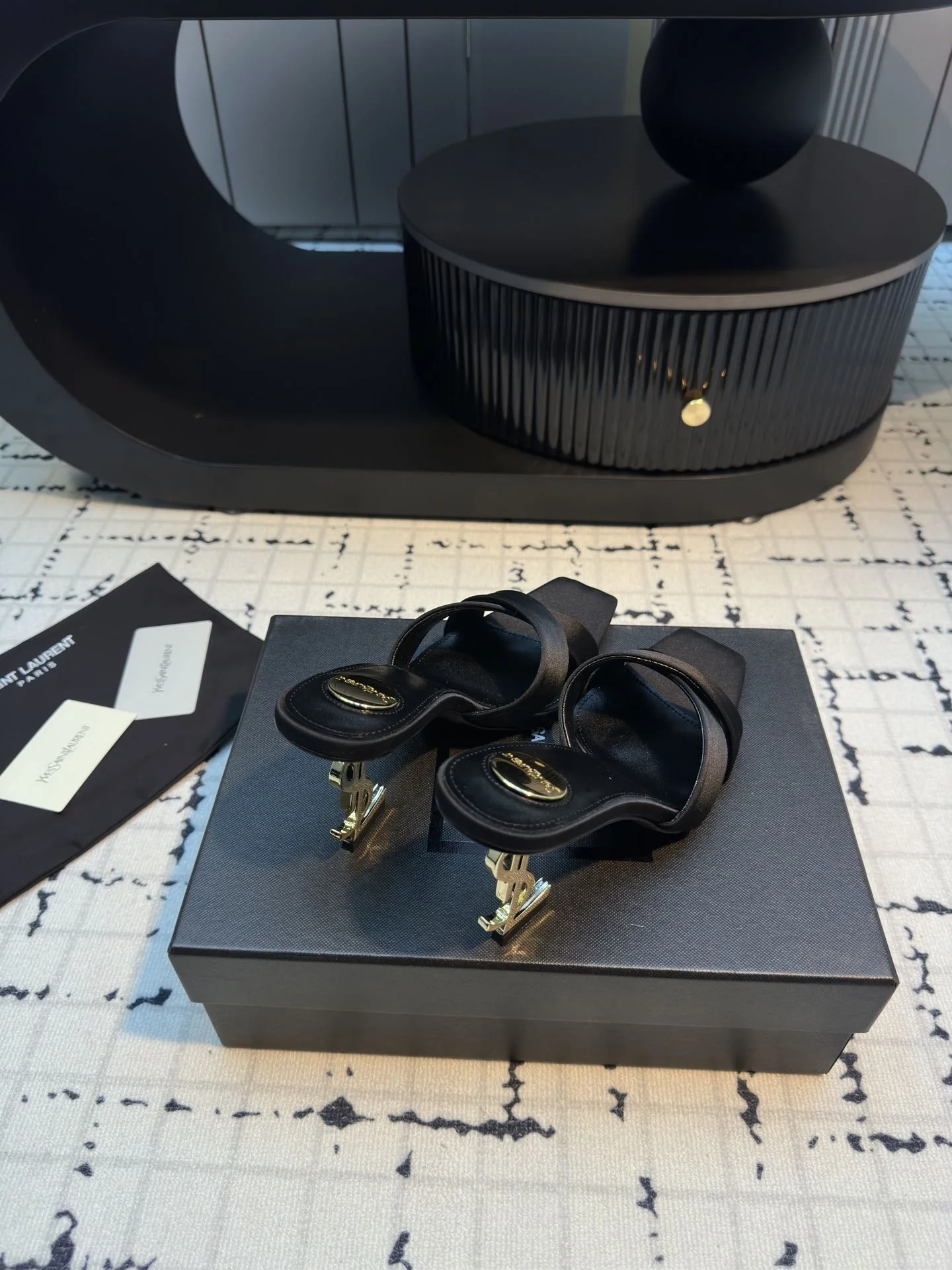 Inexpensive Ysl Sandals