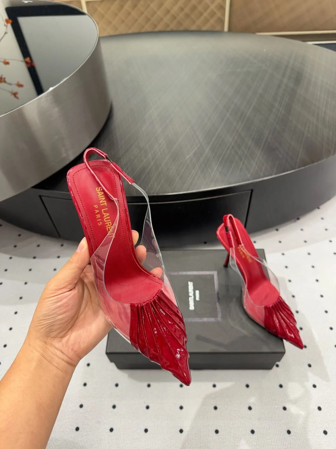 Top match Ysl Sandals
