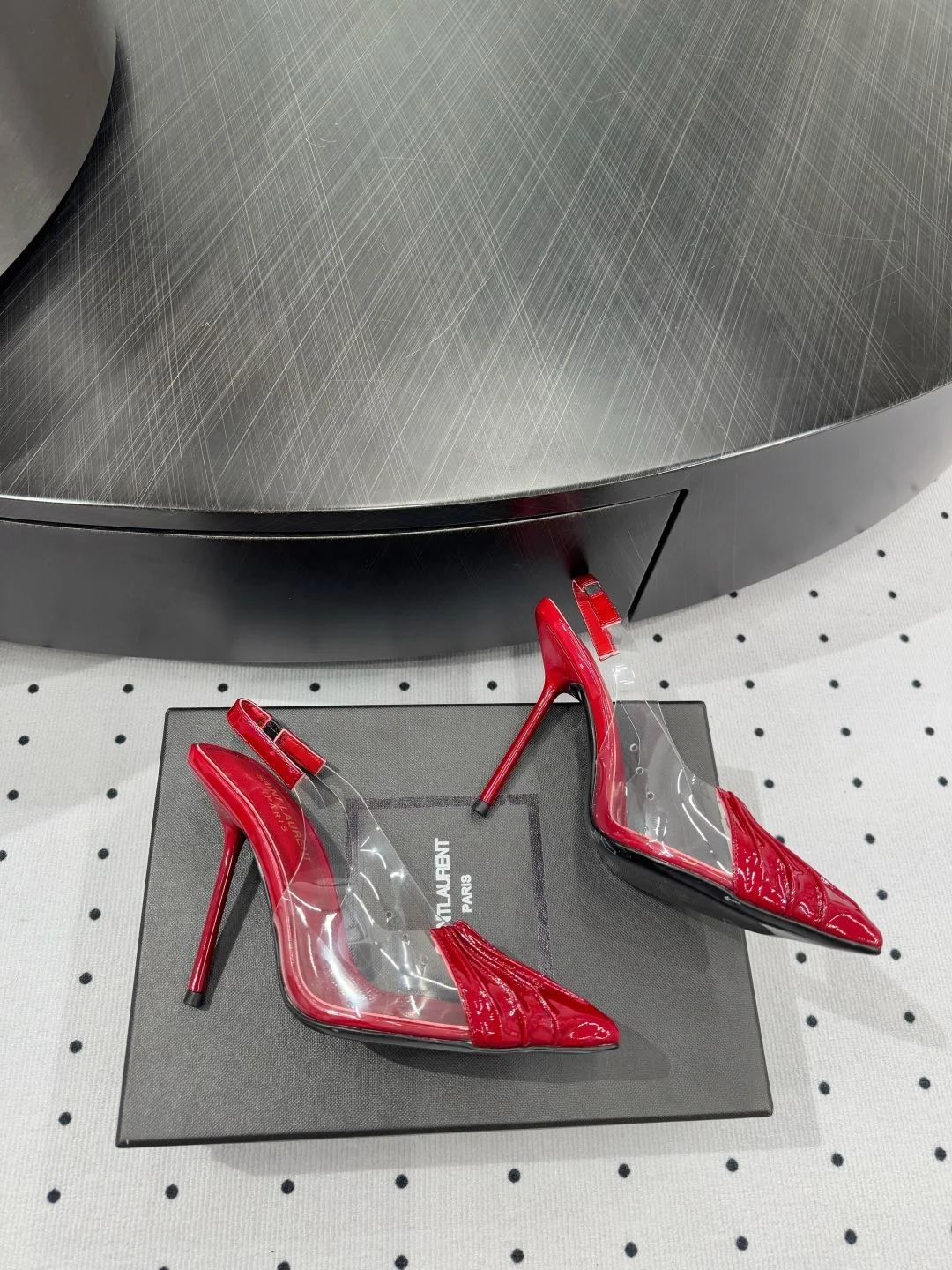 Top match Ysl Sandals