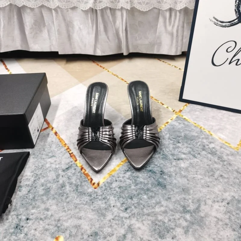 Top match Ysl Sandals
