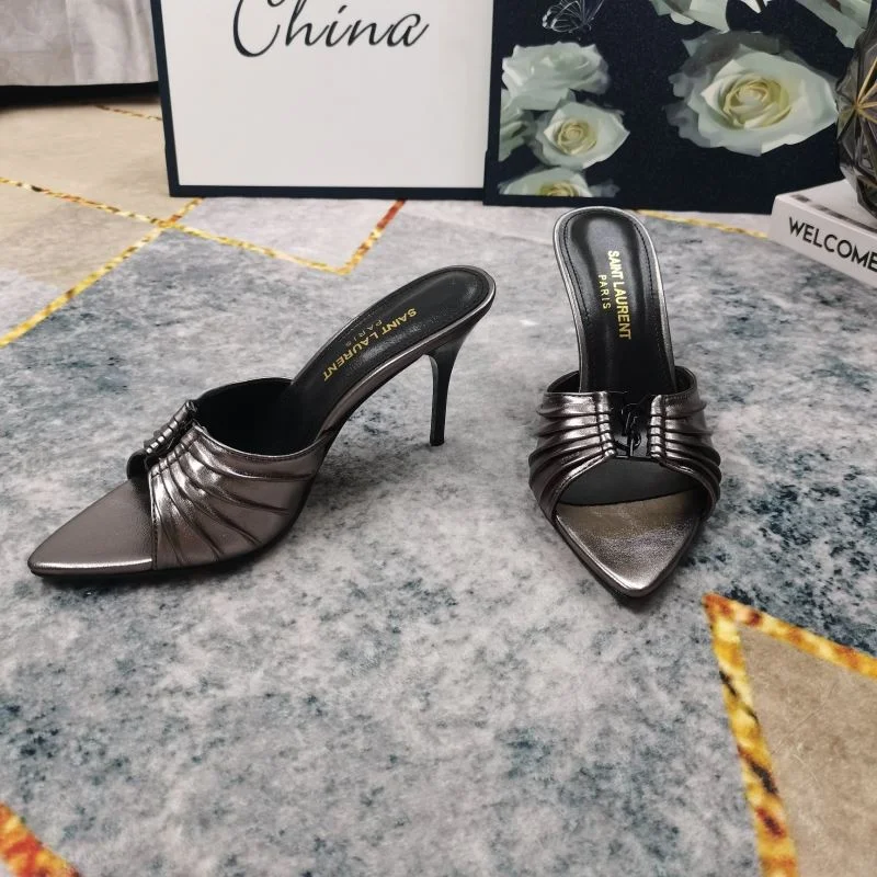 Top match Ysl Sandals
