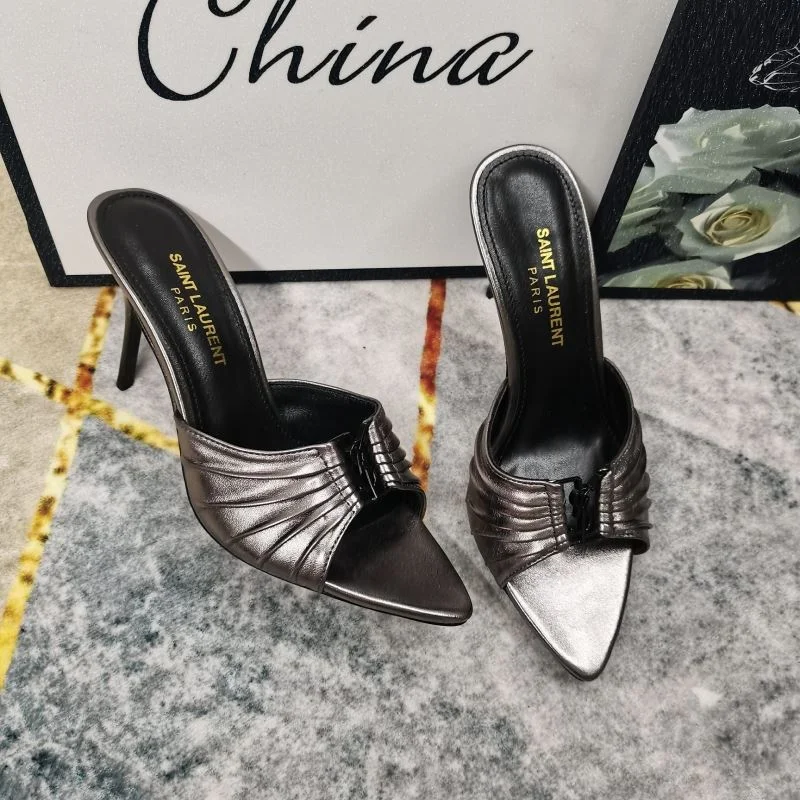 Top match Ysl Sandals