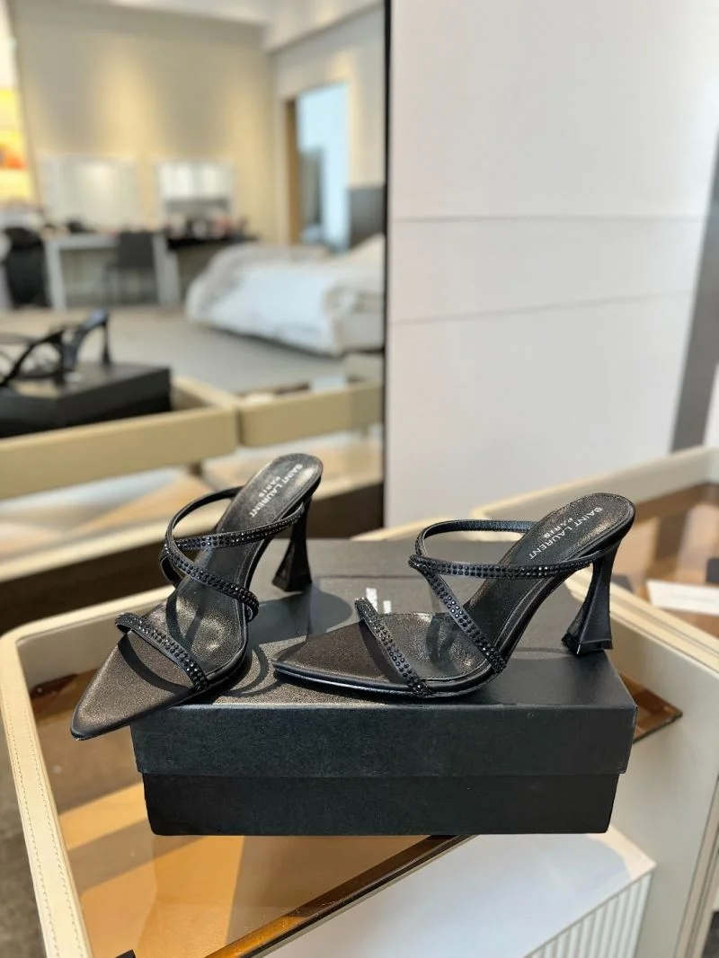 Top match Ysl Sandals