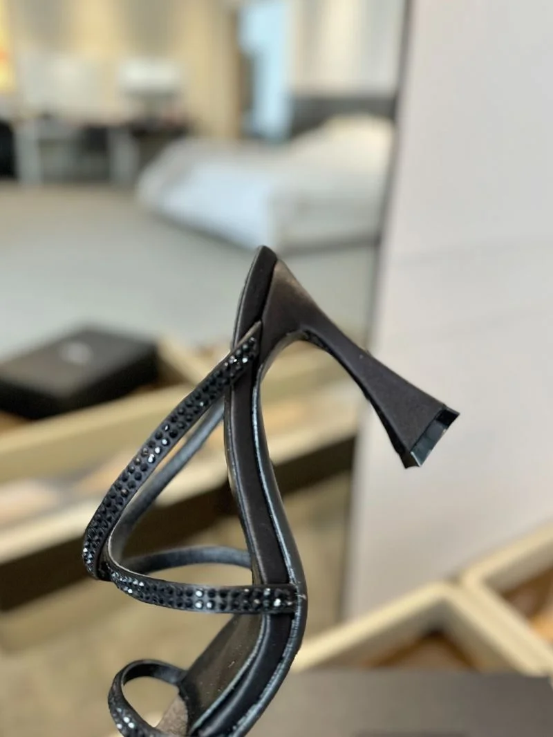 Top match Ysl Sandals