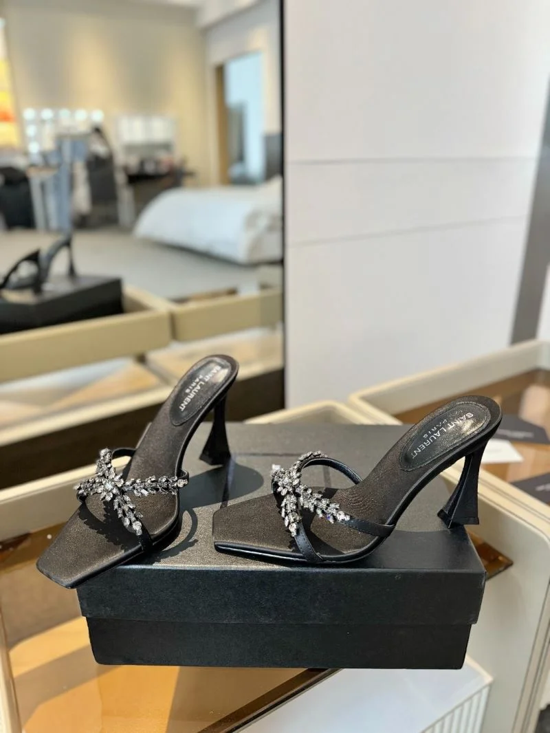 Reasonably priced Ysl Sandals