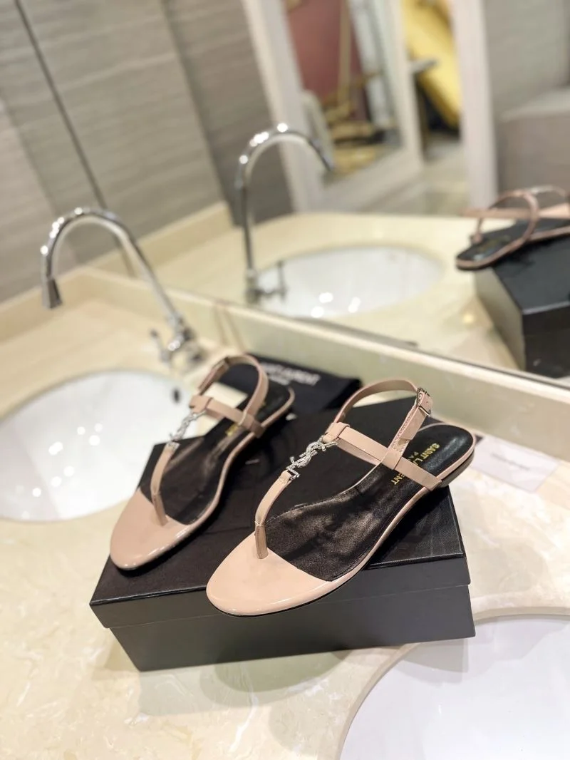 Top match Ysl Sandals