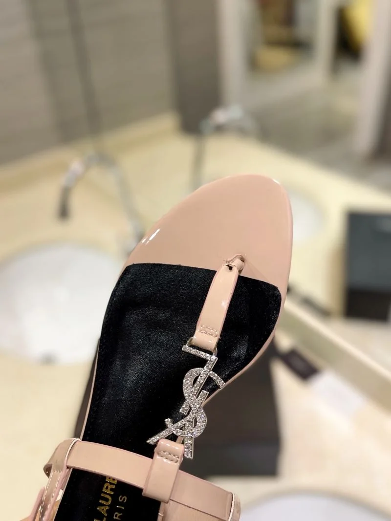 Top match Ysl Sandals