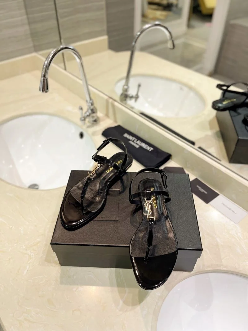 Top match Ysl Sandals