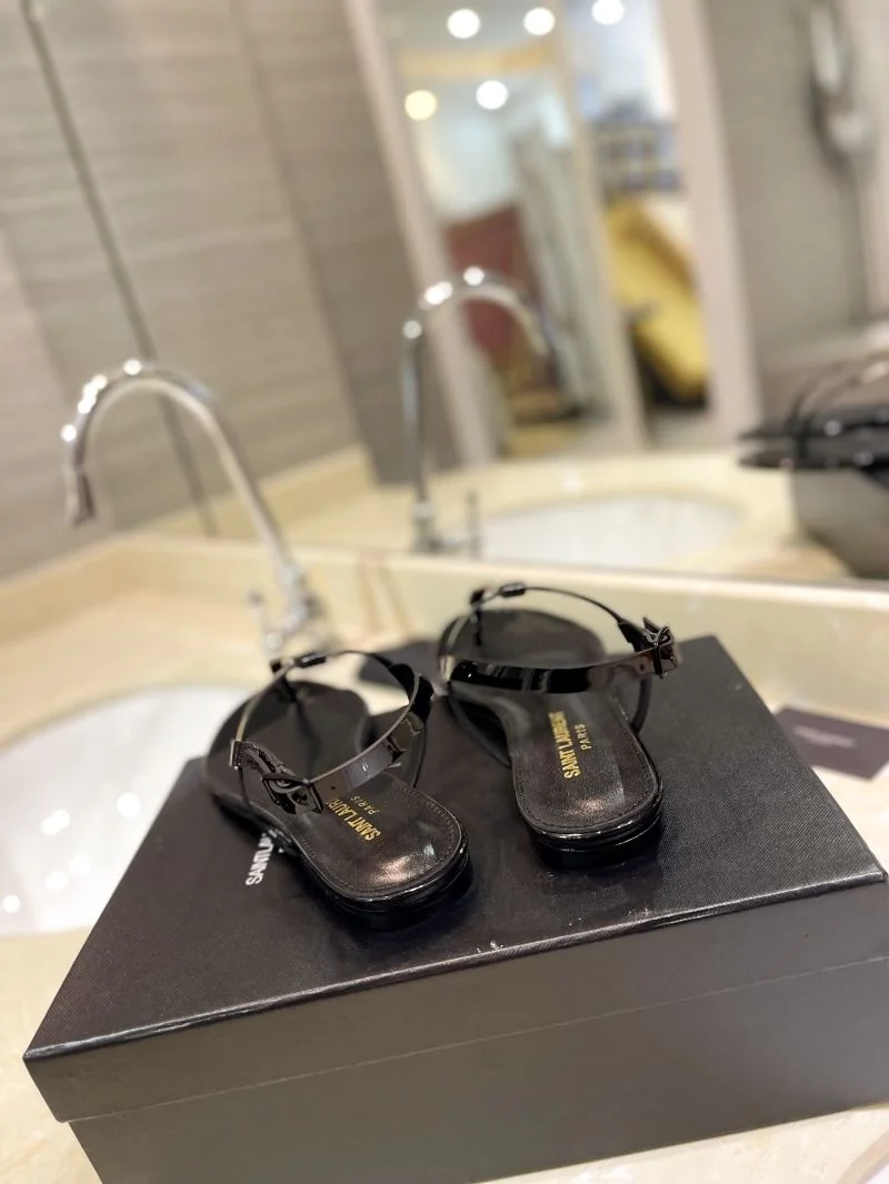 Top match Ysl Sandals