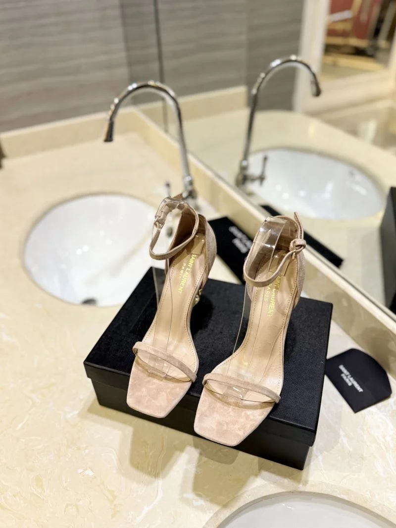 Accurate model Ysl Sandals