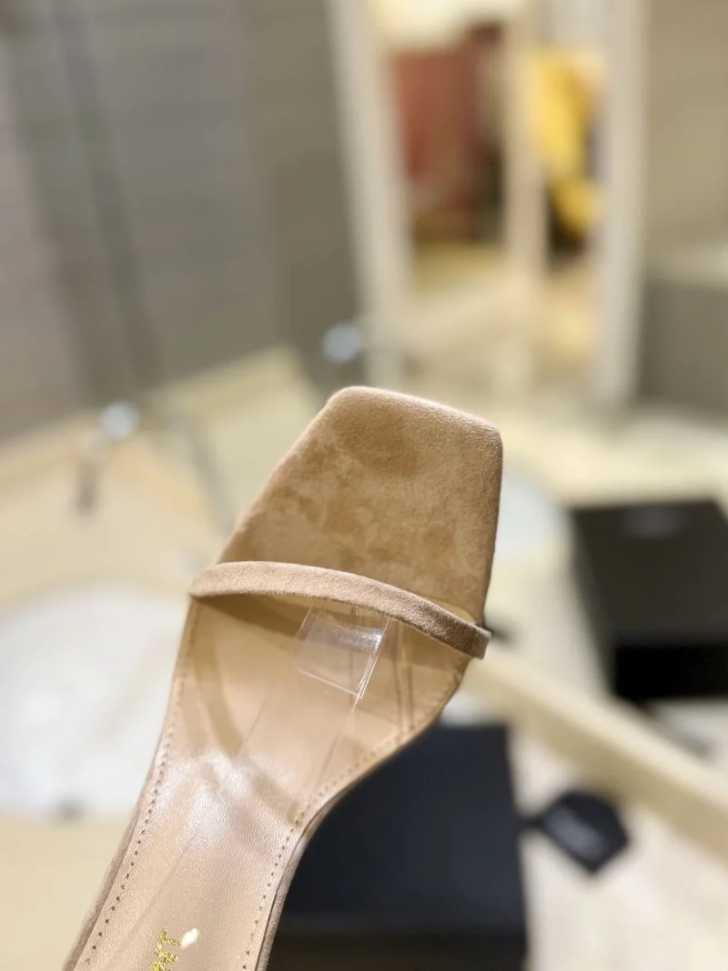 Accurate model Ysl Sandals