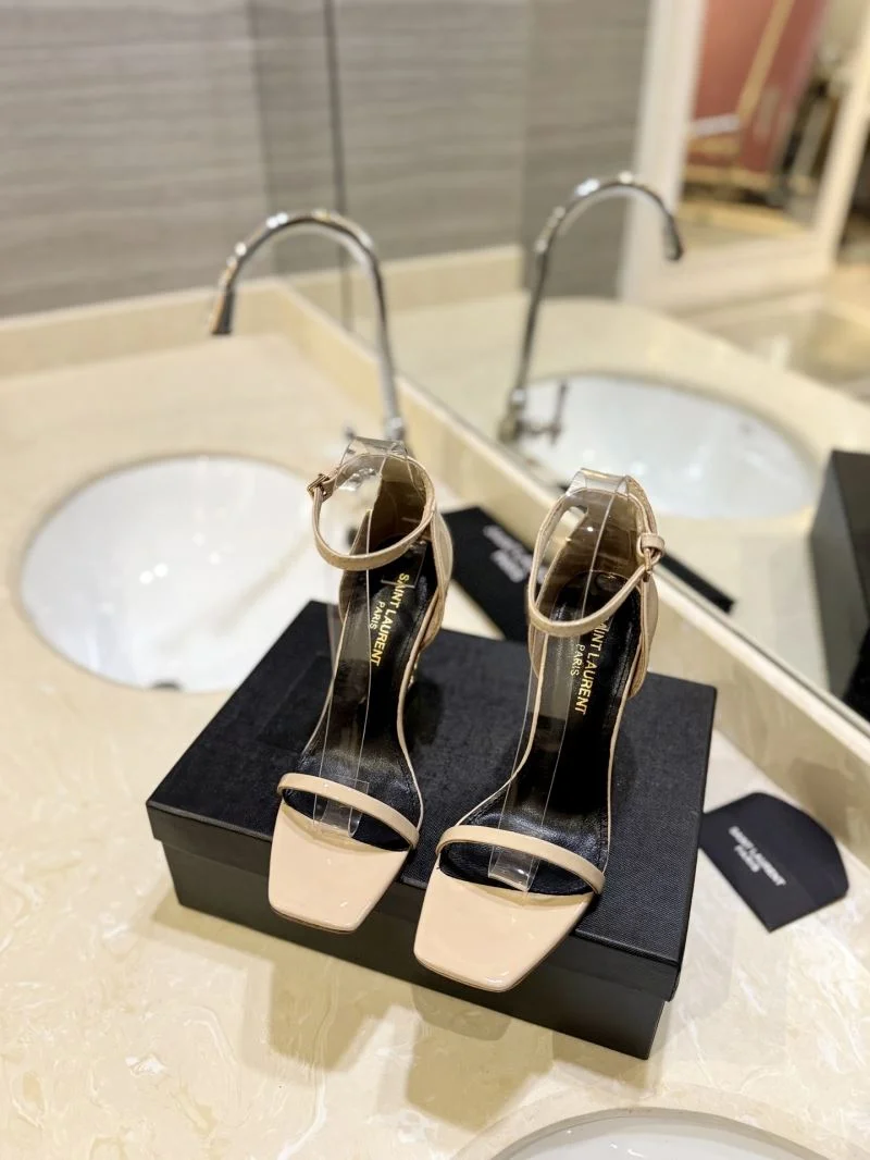 Accurate model Ysl Sandals