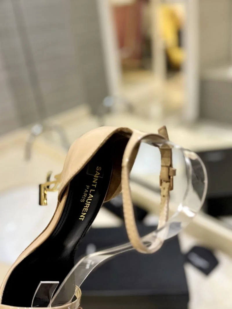 Accurate model Ysl Sandals