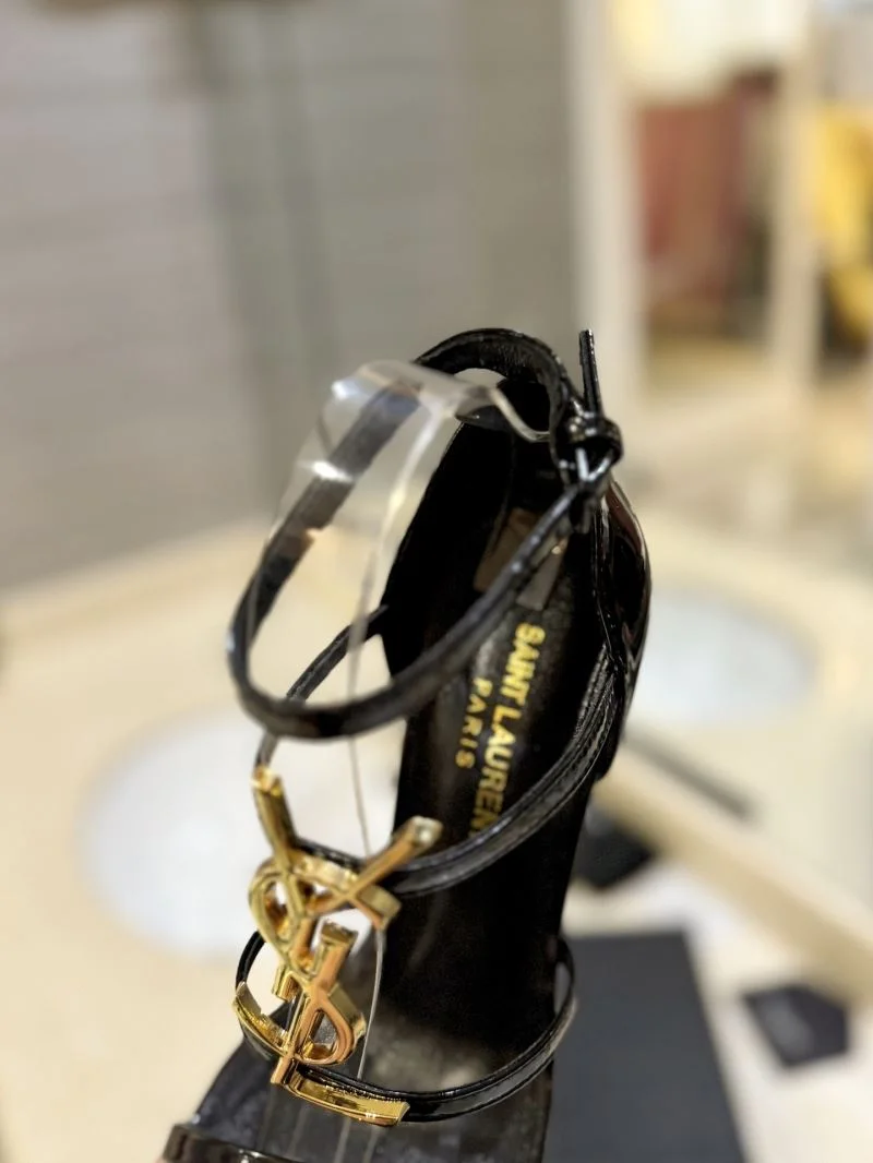 Reasonably priced Ysl Sandals