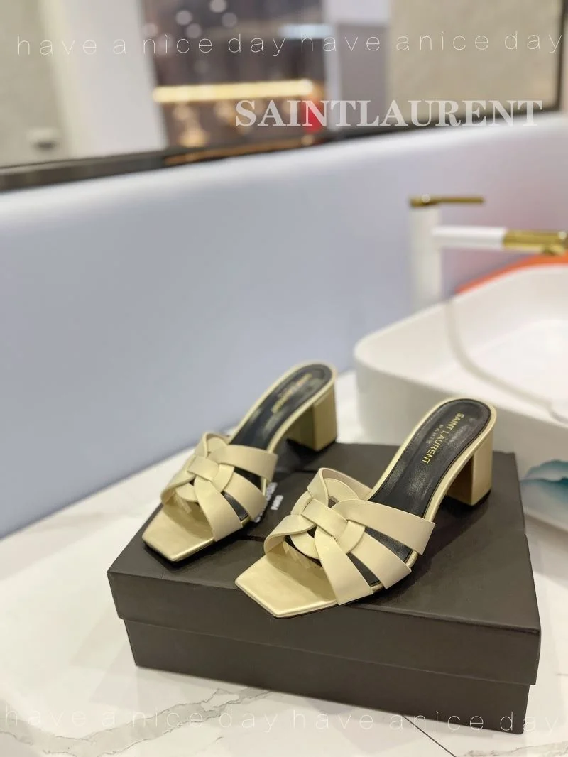 Top match Ysl Sandals