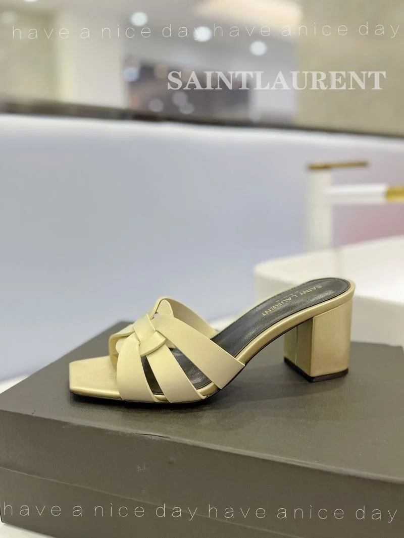 Top match Ysl Sandals