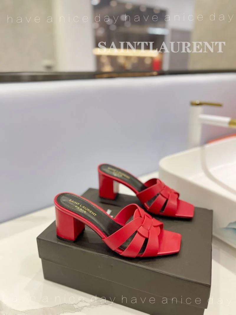 Top match Ysl Sandals