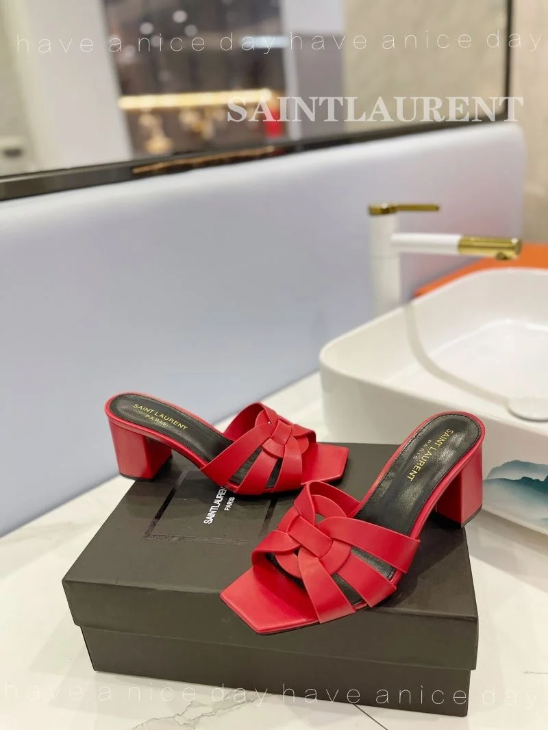 Top match Ysl Sandals