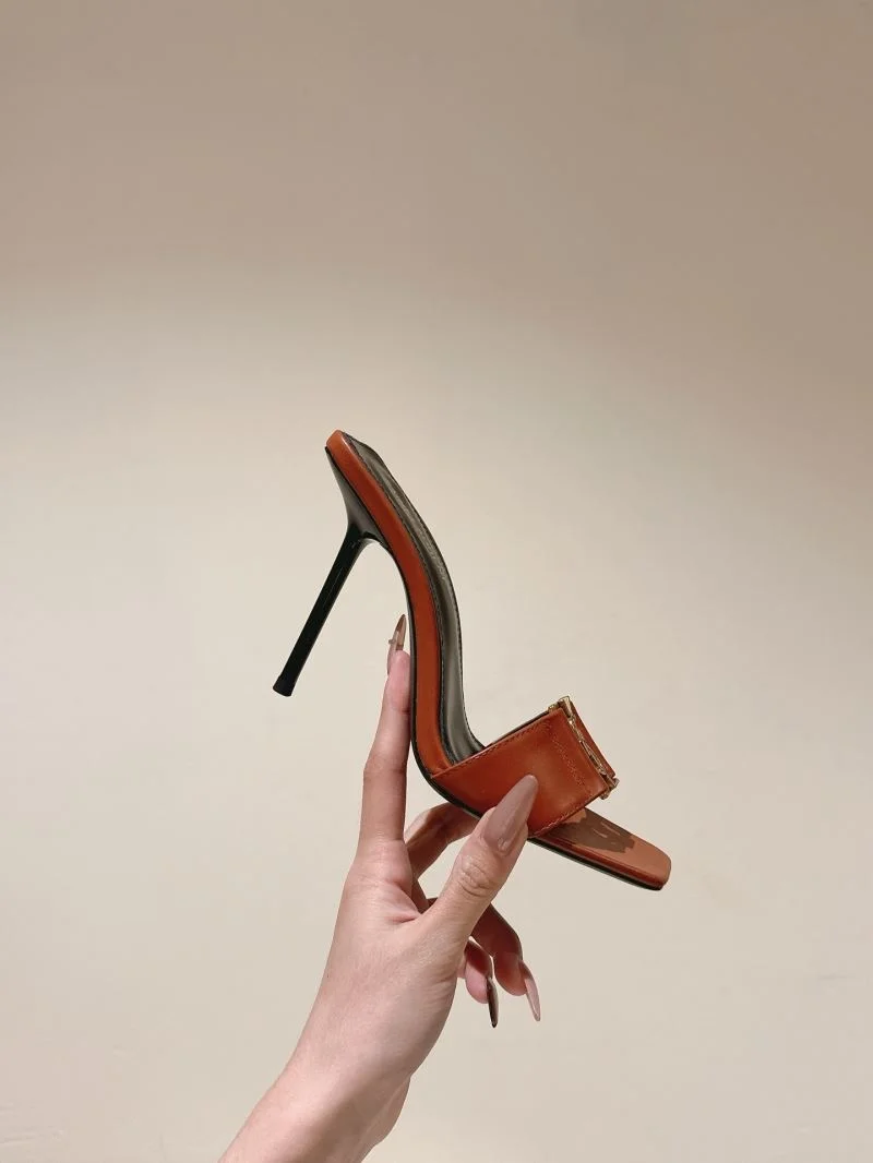 Reasonably priced Ysl Sandals