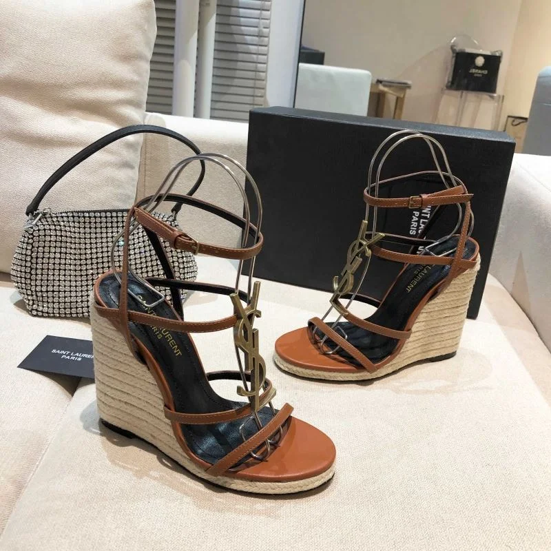 Accurate model Ysl Sandals